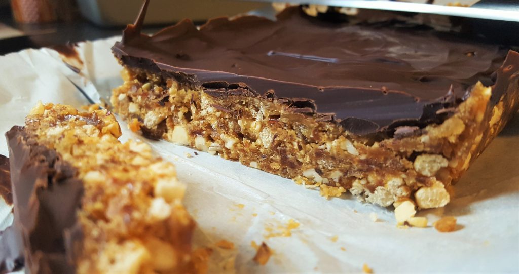 Healthy Candy Bars – Mindy Fresh